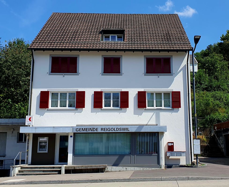 Reigoldswil: Die Gemeindeverwaltung - für Sie da!